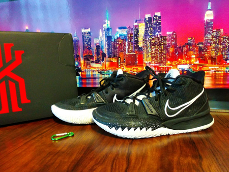Кроссовки Nike kyrie 7 tb