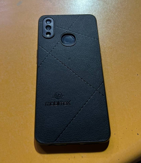 Samsung A10s holati (zoʻr bir qoʻl ishlatilgan)