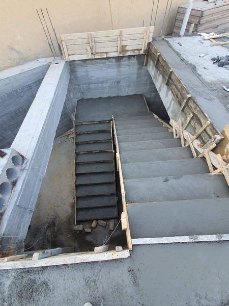 Barchaturdagi beton zinalar xizmatini taklif qilamiz