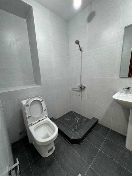 Готовый Офис. Ул. Юнус Ражаби. Метро Космонавтов. Площадь: 82 м²