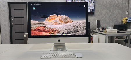 i MAC 27-inch with Retina 5K display