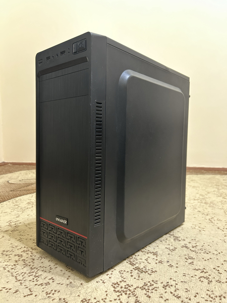 Корпус(материнка h61 - FFL i3-2100, DDR3 - 8Gb, 2 вертушки на вдув)