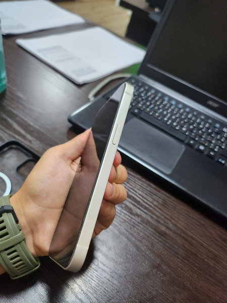 Iphone 13 kareyski