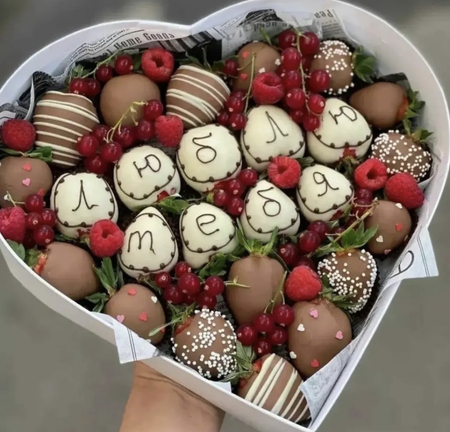 Клубника шоколада