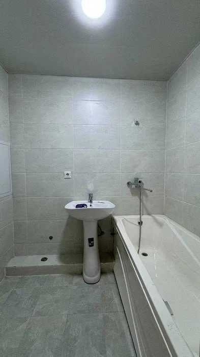 Трешка с новым ремонтом около Метро и MEGAPlanet 73м2!`