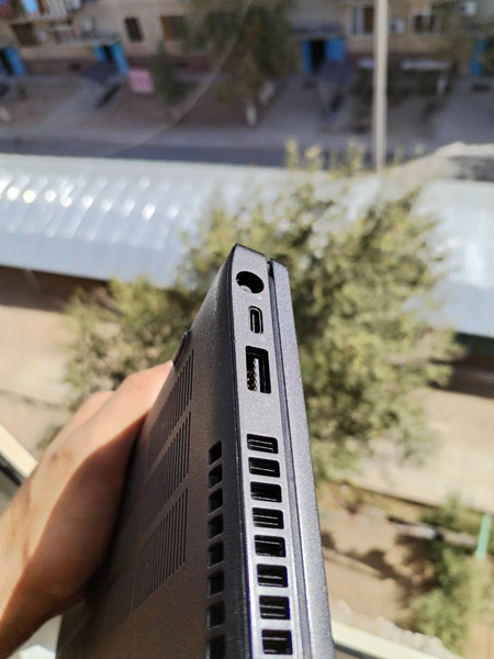 Dell Latitude 5400 (i5 8th Gen, 8/256)