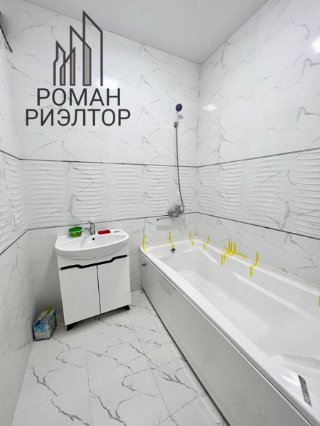 Продается 4/8/8 Паркентский Махтумкули авиатор
