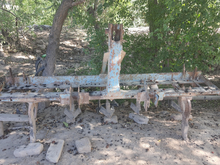 T28 traktor holati yaxshi kamplekt sotiladi