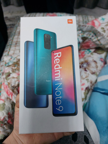 Срочно продам сотовый телефон REDMI NOTE 9
