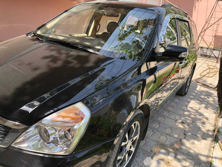 Kia Carnival 2013