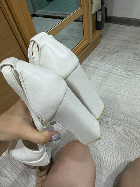 Продам босоножки женские 37 р