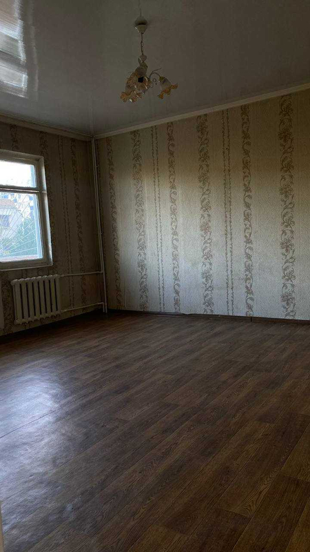 Продаётся 1 ком.квартира в Яшнабадском районе.Кадышева