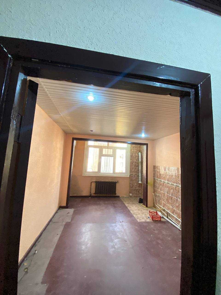 Срочно продается 2-х комн квартира в Сергели строител, 2/9/9