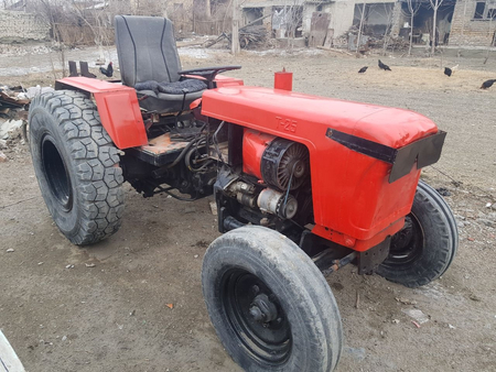 Mini traktor xolati yaxshi
