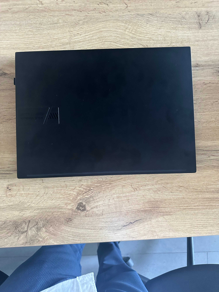 Asus Vivobook 17 OLED CPU Rythen 7 5800H GPU RTX 3050