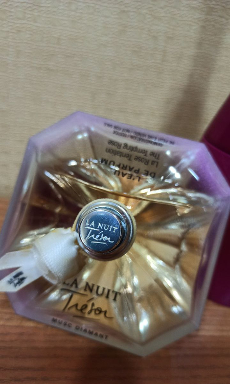 Продам женский парфюм Lancome Tresor, Kenzo Amour.
