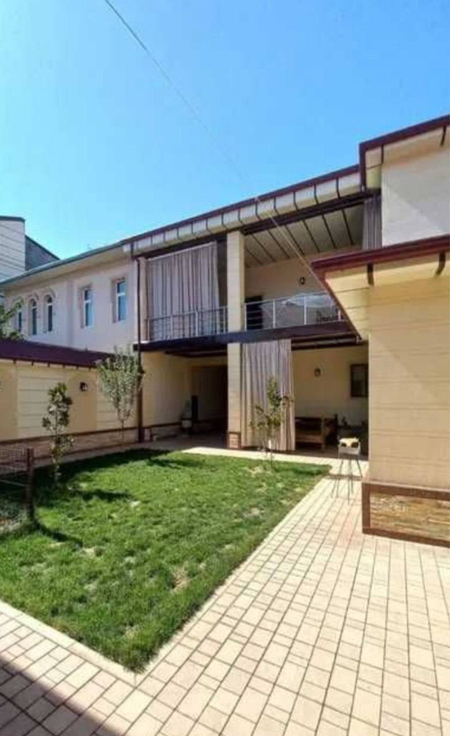 Мирзо Улугбекский участок продаётся 6х комнатная дом