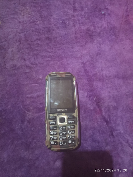telefon sotiladi