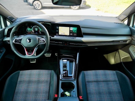 Volkswagen Golf в наличии