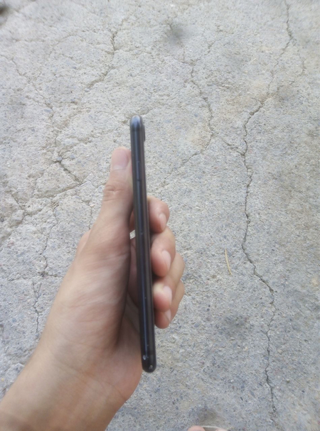 iPhone se2020 srochna kelshamz