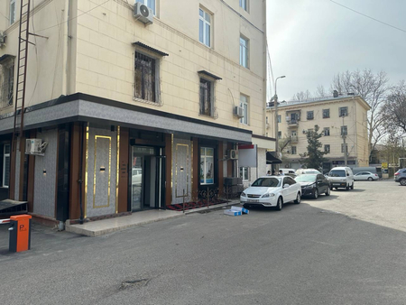 Сдается в аренду коммерческое нежилое помещение на Лабзаке ор Шум Бола