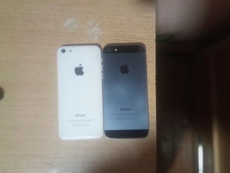 Продаю айфоны 5s и 5c