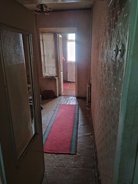 Олмазор туманида Татарский поворотда 3-Хонали 1-Каватда Квартира