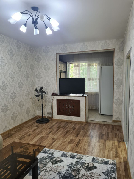 Сдаю 2/4/4 Ялангач,академ городок