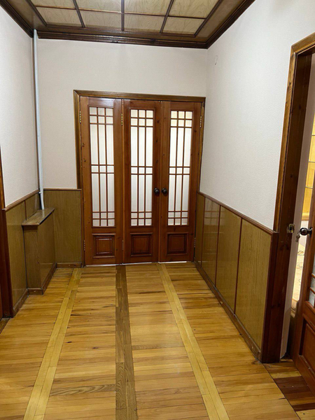 Продажа квартиры 3 комнаты 120квМ с лифтом Хамза