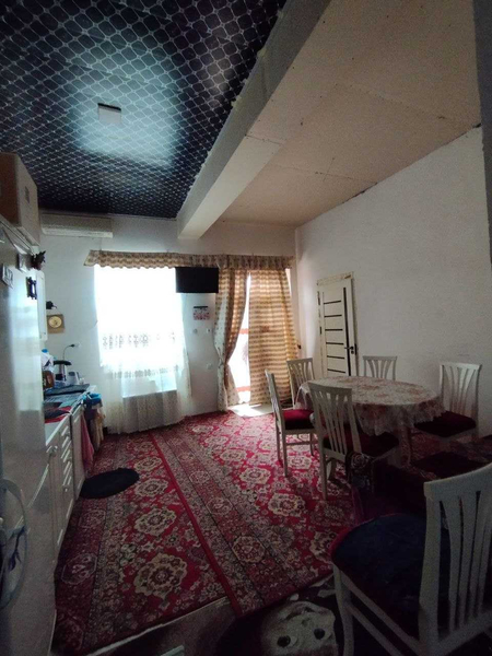 Срочно продаётся участка в Мирабаде 2 сотик 4 ком-я Парвона Махалля