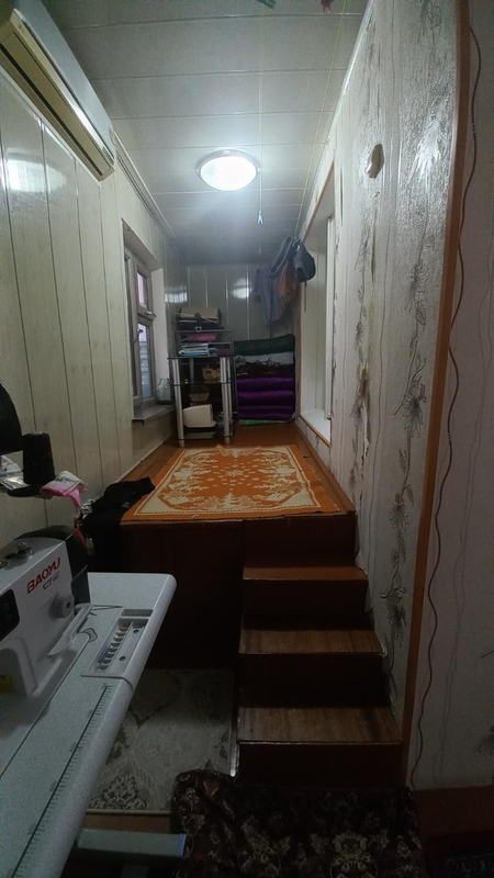 3 xonali uy sotiladi