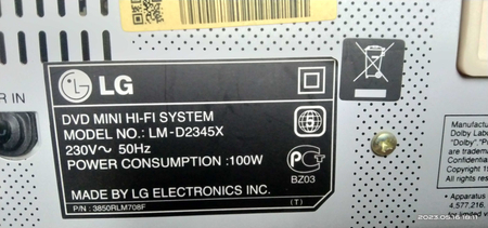 Музыкальный центр LG (LM-D2345) б/у