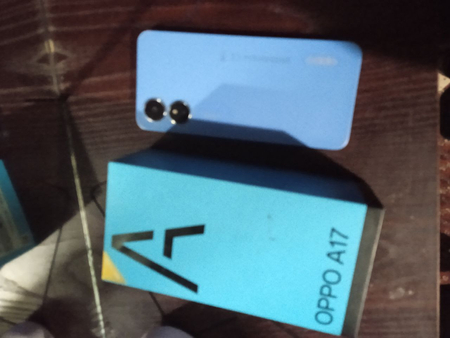 Oppo a 17 64 xotira deyarli yangi