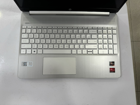 Hp pavilion idealidan 16 ga 1000 ssd core i5 11 avloddan kuchlisi