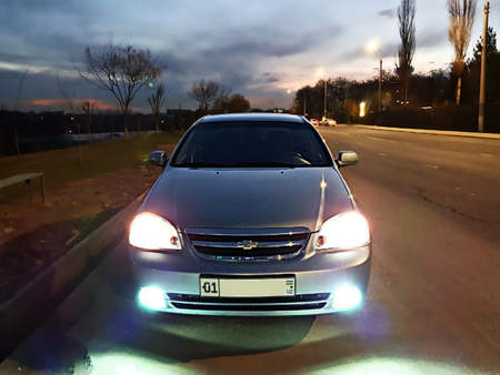 Ласетти 1.8 своя