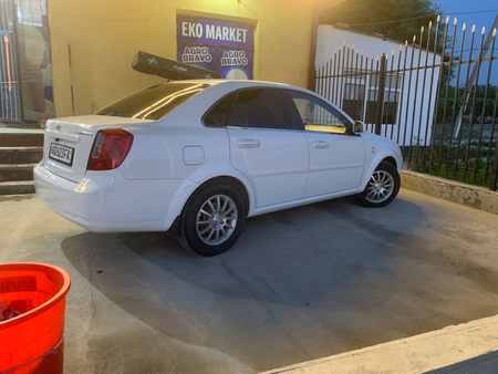 Chevrolet lasseti 1.8