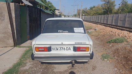 Продаётся ваз 2103