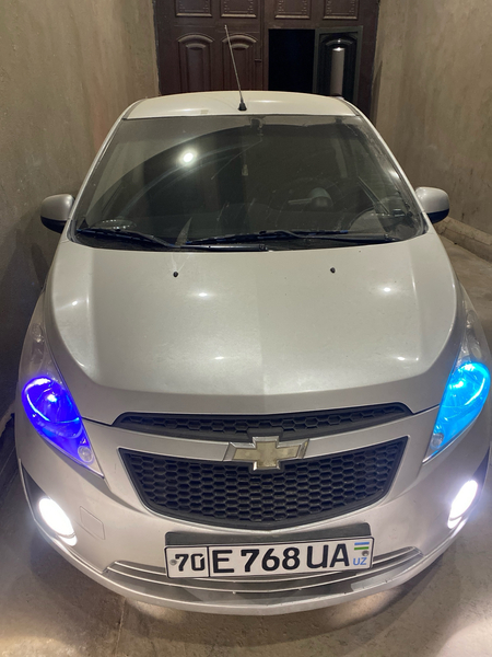 Chevrolet spark avtomashinasi
