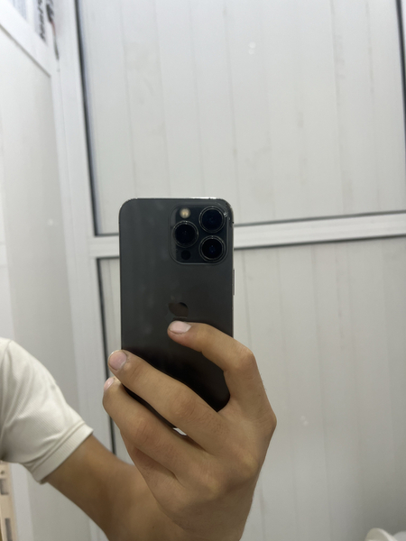 Iphone 13 pro…obyom ham bor apple ipadga