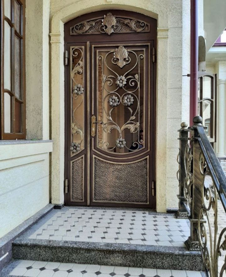 Дарвоза ришоткалар бор