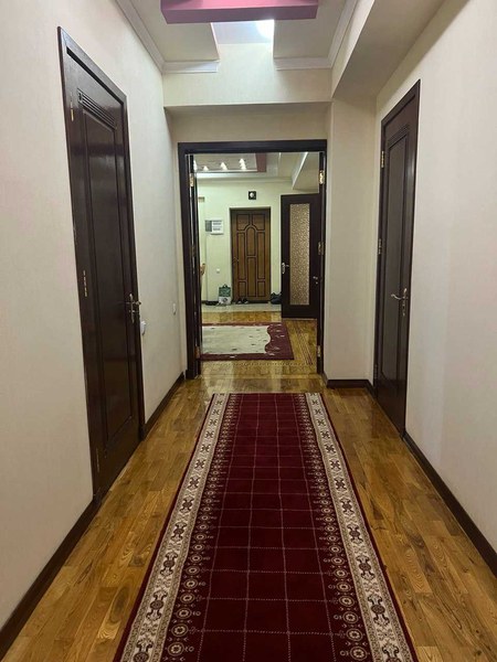 Аренда в Центре ул. Нукус 4-х Комнатная квартира ГАБУС 224кв.м. (ARG)