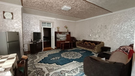 7хона ховли 280м²