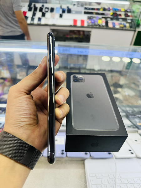 iPhone 11 Pro Max 64 gb black