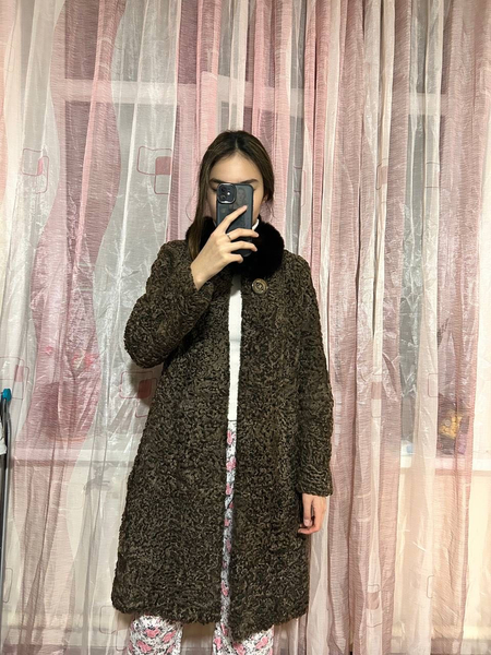 Каракуль пальто золотое руно