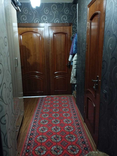 Срочно продаётся 2/5/8/56м2 квартира  ЯККАСАРАЙ ул. БАБУР
