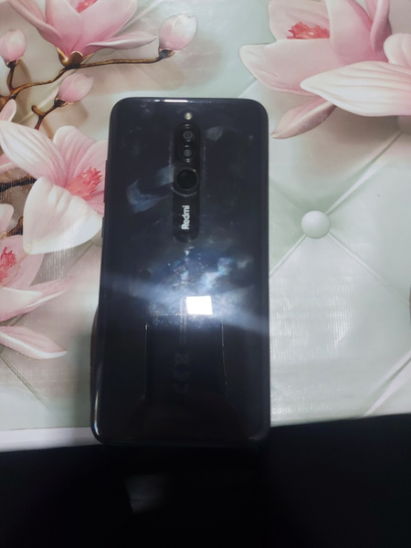 Redmi 8 holati yashi sirochna sotilsdi