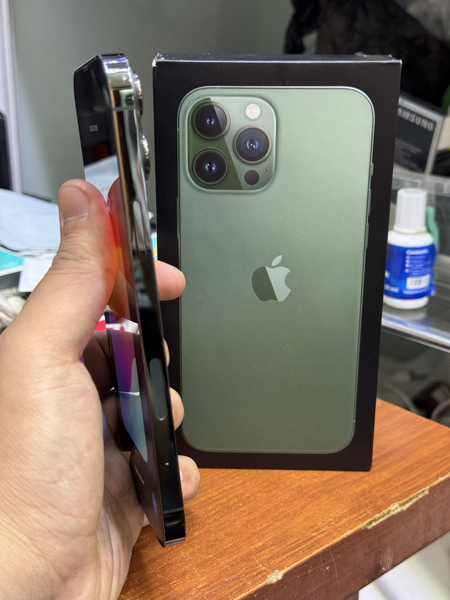 Iphone 13 pro max ideal 633$