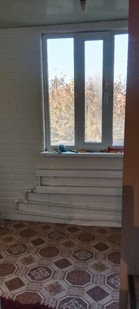 Urgench shaxrida Kvartira sotiladi