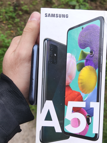 Samsung galaxy a51 4/64gb