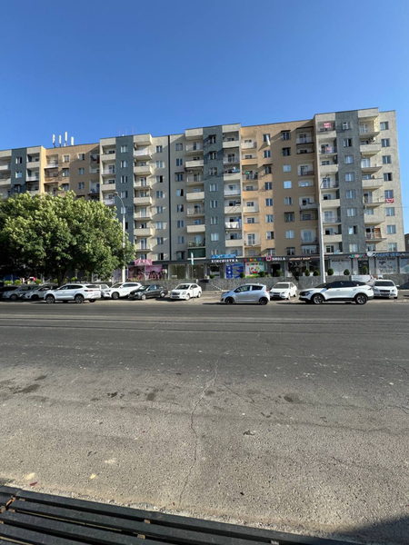 Ибн Сино Продаётся Срочно Однокомнатная квартира